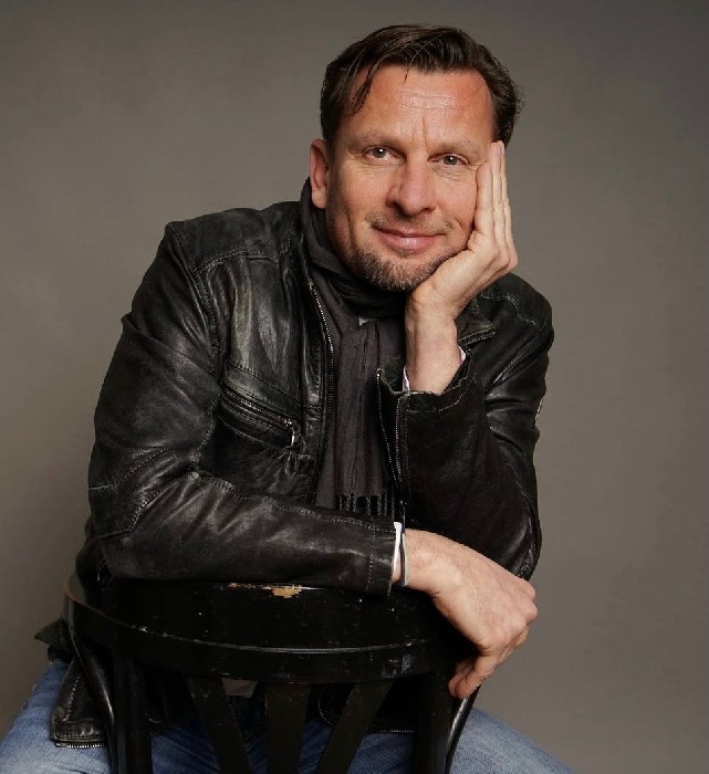 Eszik János dr. :: pszichrendelo.hu